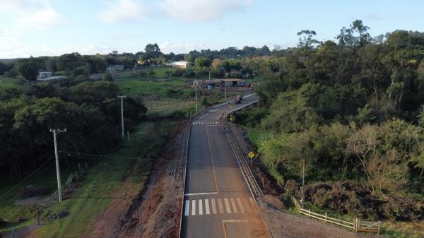 Inaugurada Obra Das Cabeceiras Da Ponte Do Bairro Acelino Flores